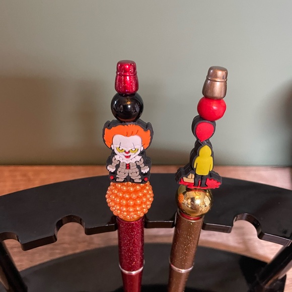 Hand Crafted | Holiday | Beaded Pen Silicone Focal It Clown Inspired ...